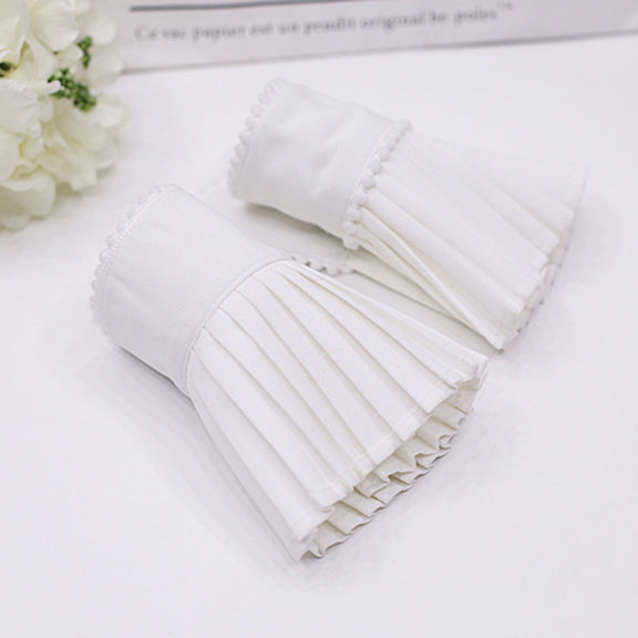 Mono Ruffle Cuffs – Thirteen-Thirtyone
